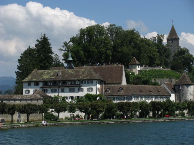 A Ferry-ride to Rapperswil - AnthonyGanzer.com